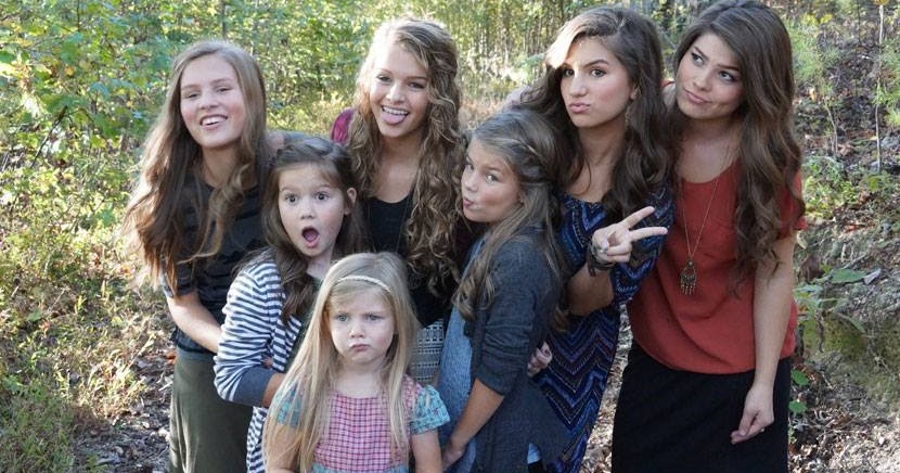 The Bates family blog: New episode tonight!