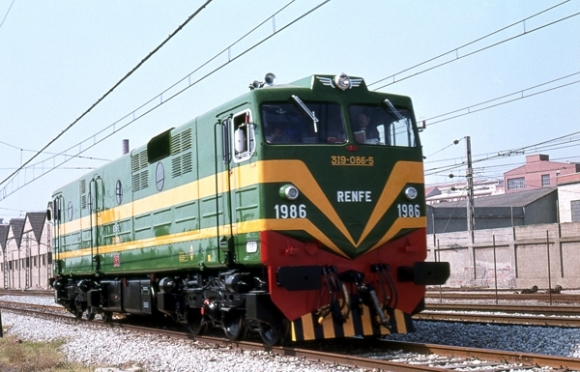 ForoTrenes • Ver Tema - Cuando la RENFE, era "LA RENFE"