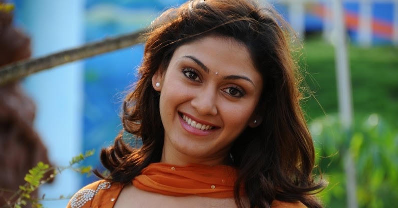 Manjari Phadnis Wiki, Biography, Dob, Age, Height, Weight, Affairs and More