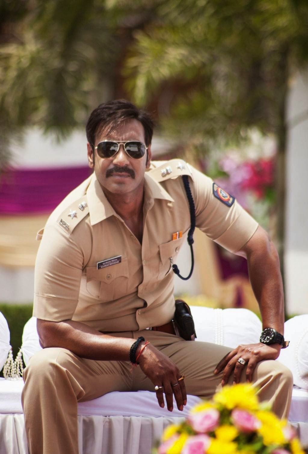 Actor Ajay Devgan Stills At Singham Returns Stills - Cine Gallery