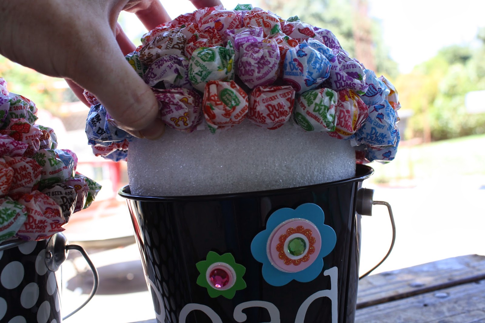 redheaded crafter: Reading Incentive Bucket for the Classroom