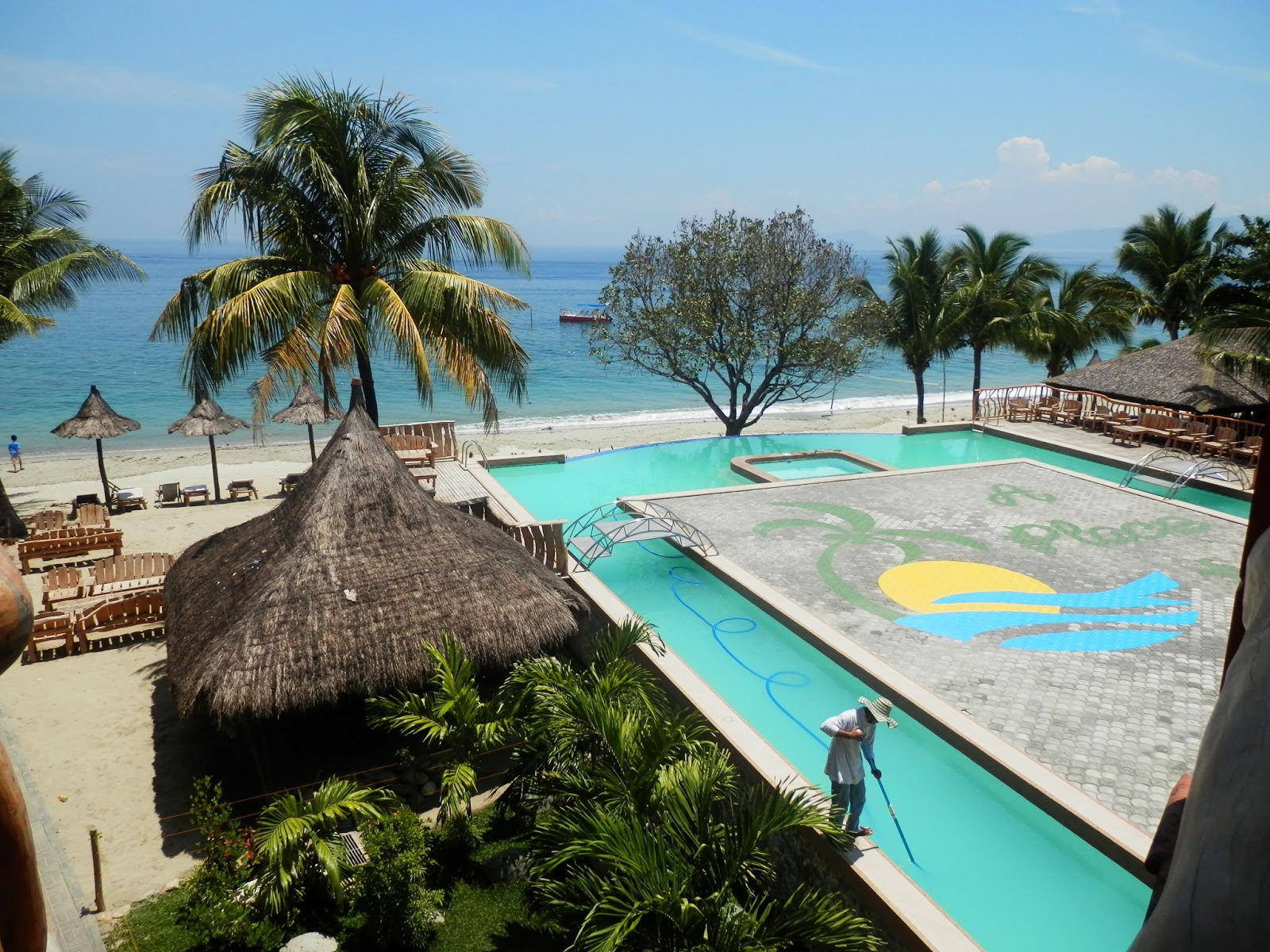 The Visible Horizon: Tamaraw Beach Resort (Aninuan Beach, Puerto Galera)