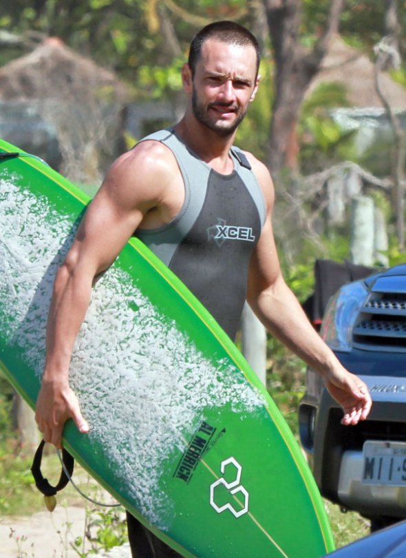 Burburinhos | Bacanas | Badalados: O ator Rodrigo Santoro chega ao Rio ...