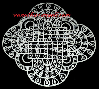 Vanathi's Rangoli / Kolangal: Flower Rangoli Design - Freehand type