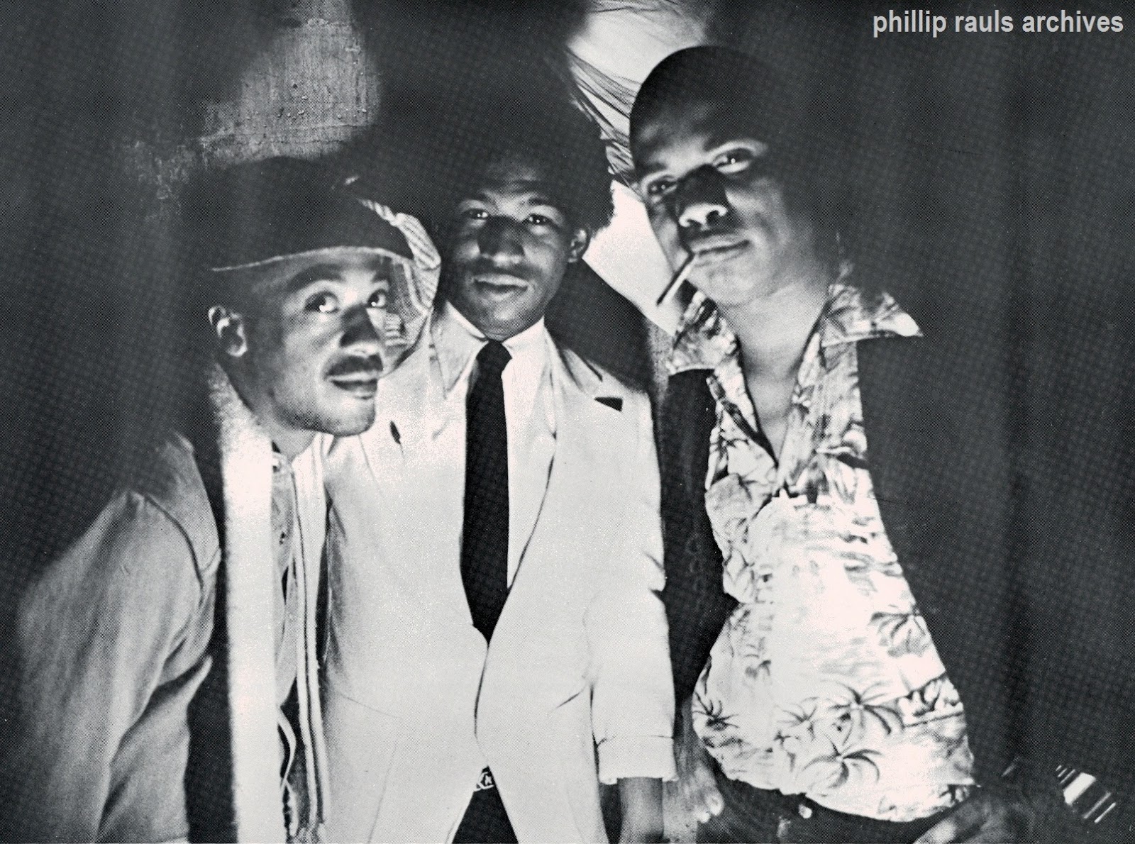 Phillip Rauls PhotoLog: QUO ~ Breaking Down Music Barriers