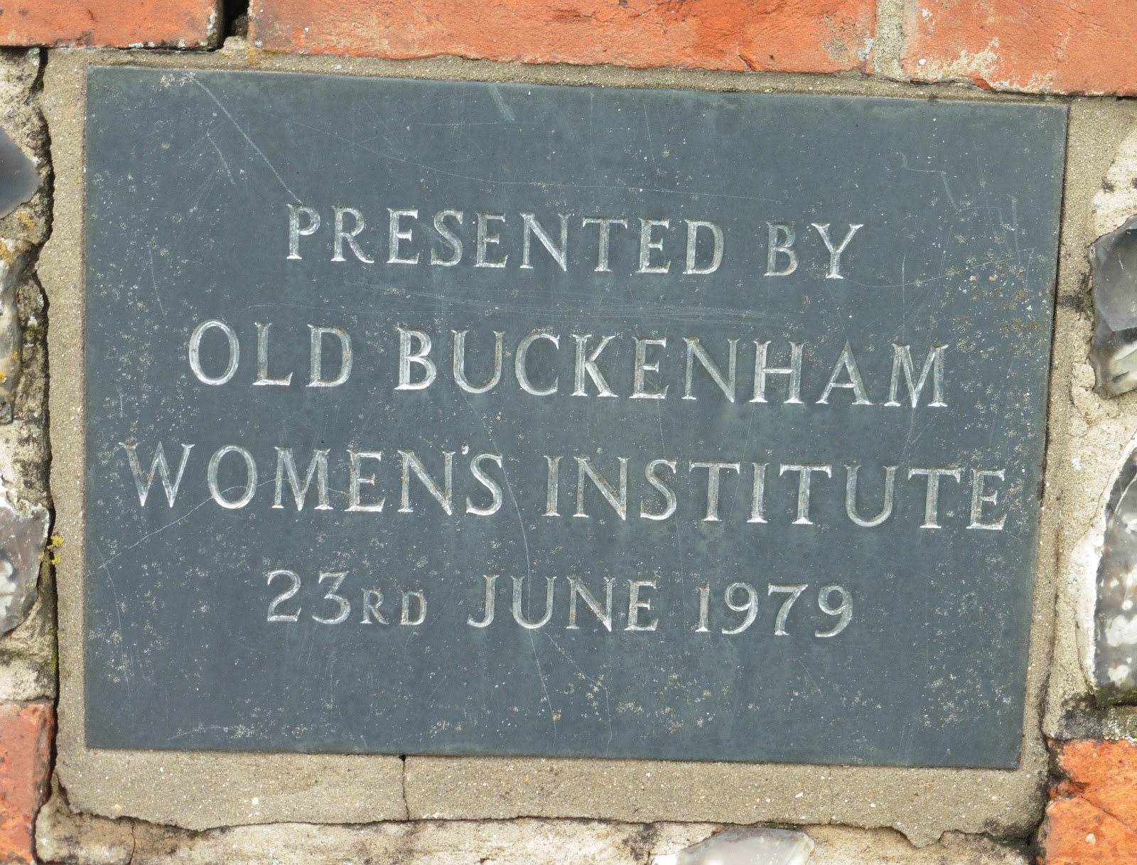 Old Buckenham blog: History on Old Buckenham plinth