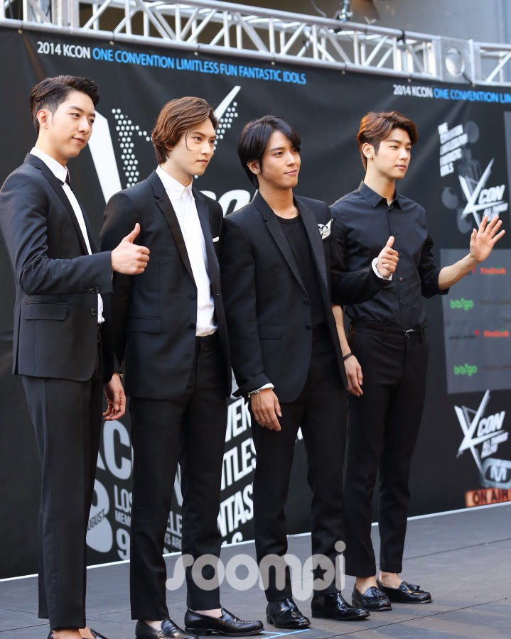 World Kpop Live: Girls’ Generation, CNBLUE, IU, Lee Seung Gi, B1A4 y más en la alfombra roja en ...