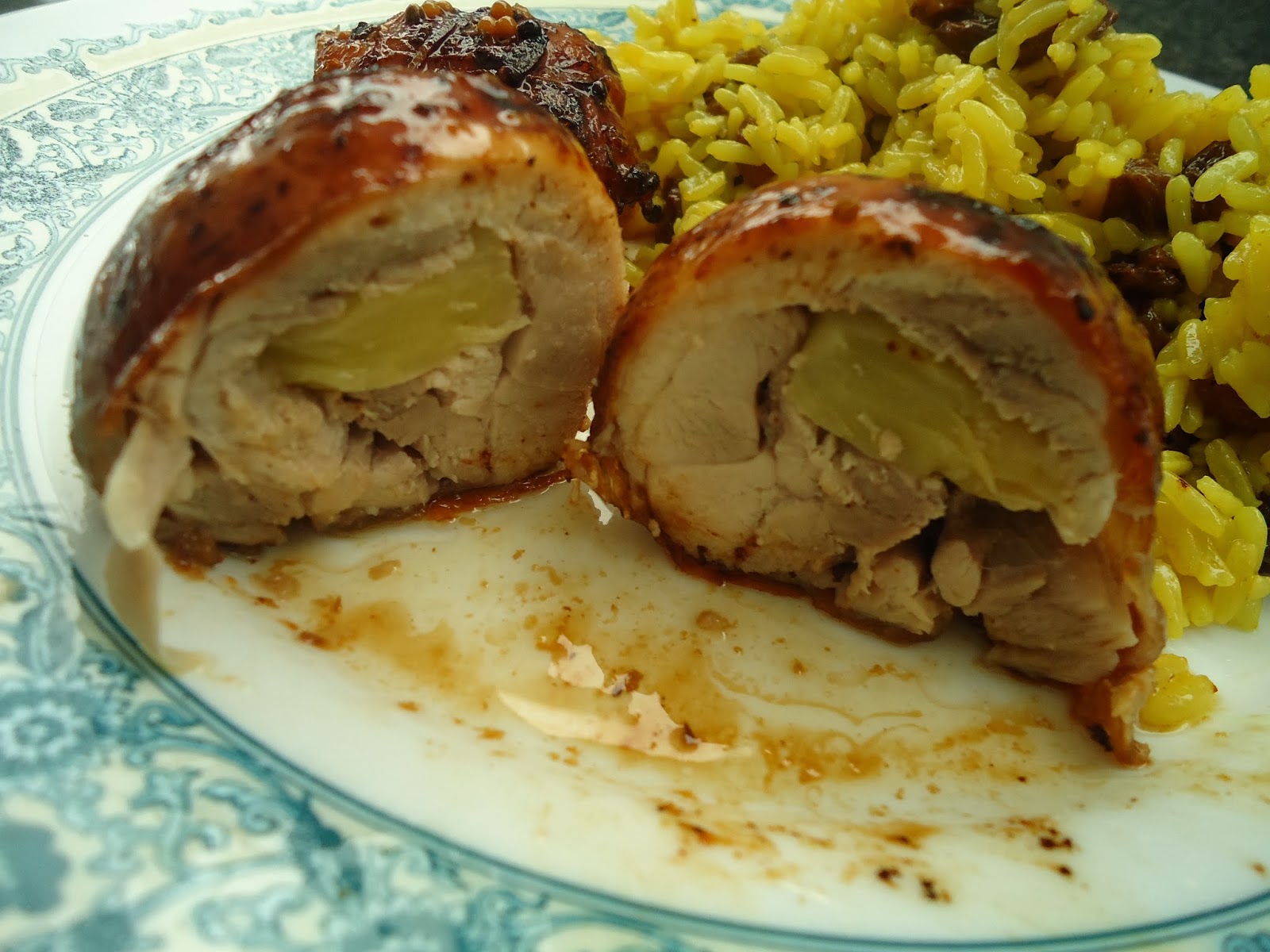 Doce Tentação: coxas de frango no forno recheadas com ananás