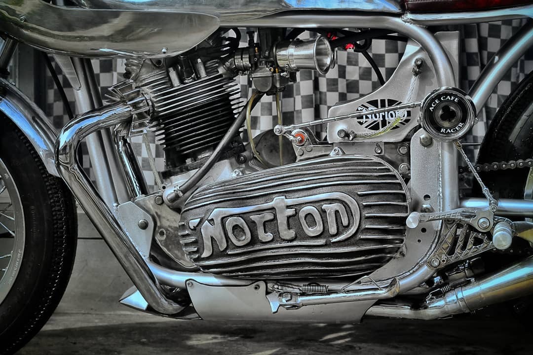 daily timewaster: Motor Porn