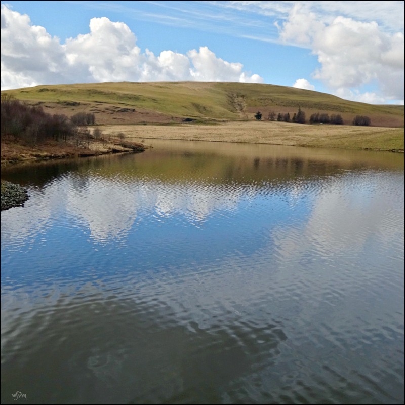 Where Five Valleys Meet: Croeso i Ganol Cymru - Welcome to Mid Wales