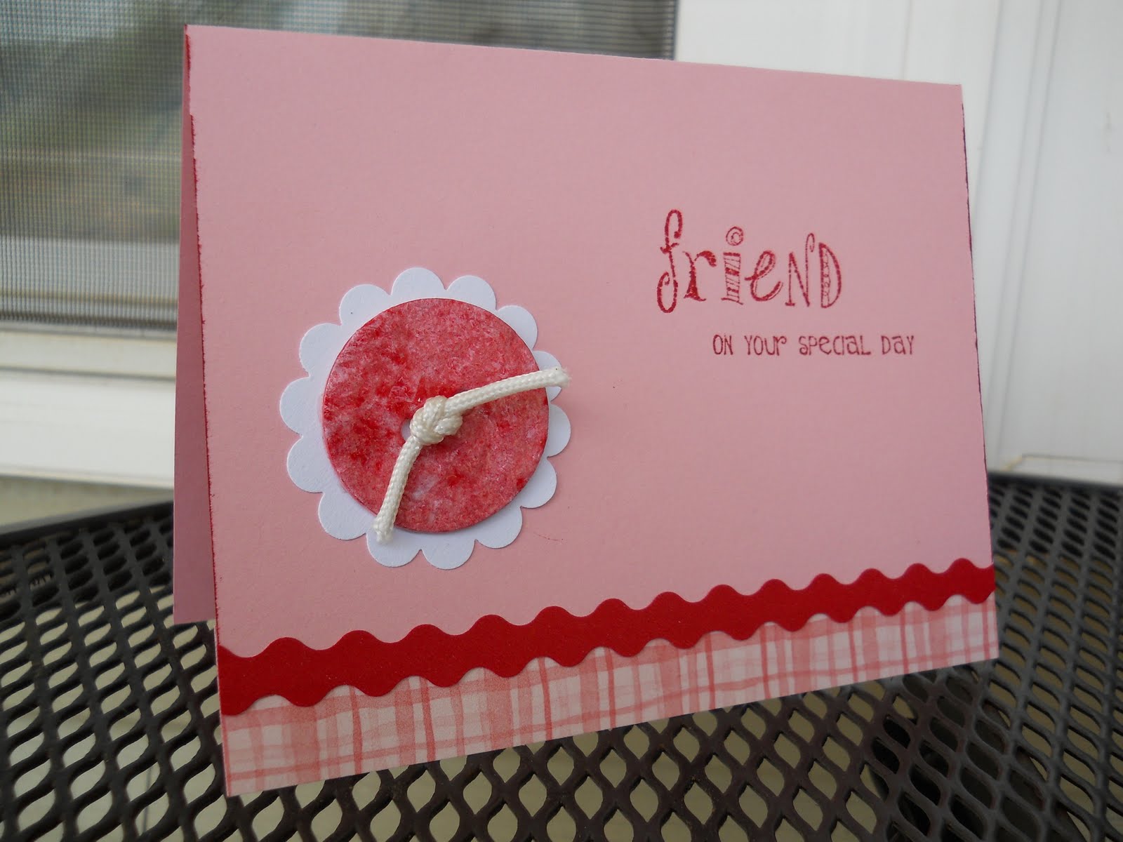 Crafting Central: Paper Buttons