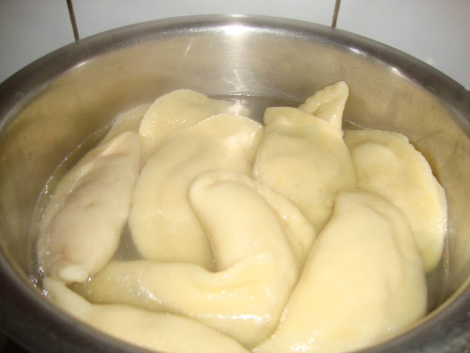 Cooking Delights: Daal Pitha ( suji )