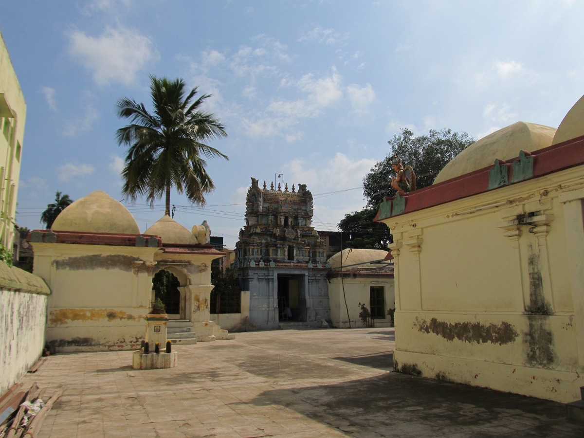 Navaneetha Krishnan Temple - Thanjavur