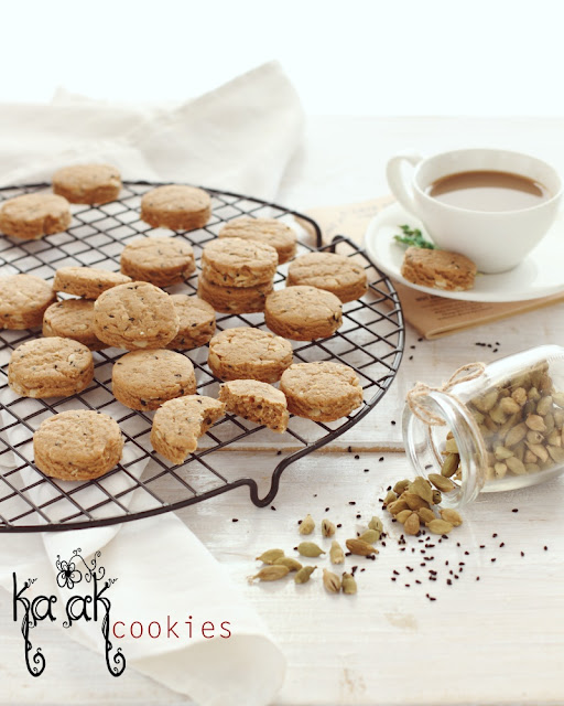 For The Love Of Baking: Ka'ak. Nigella sativa Cookies.