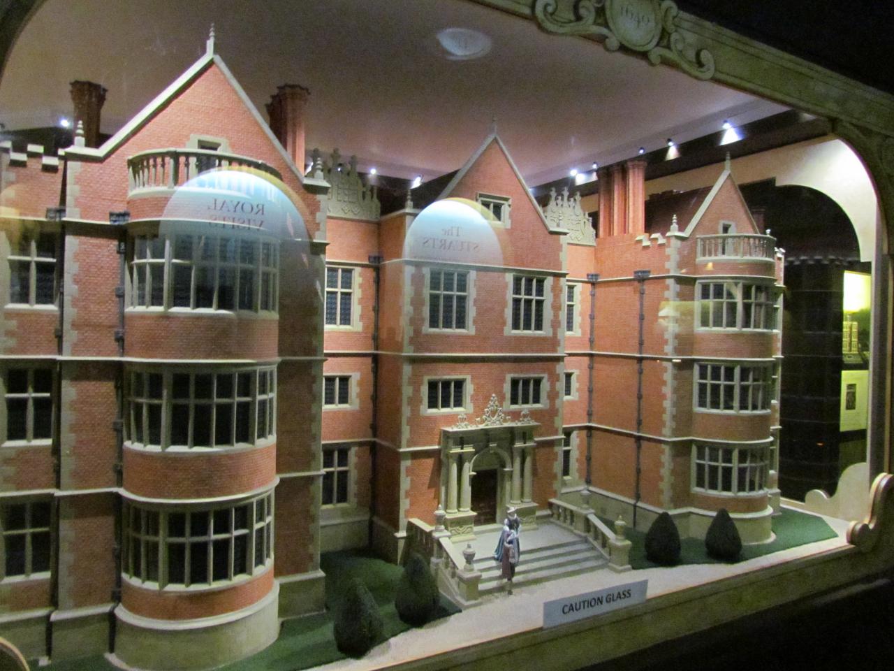 Gratitude Grace Growth: Hever Castle