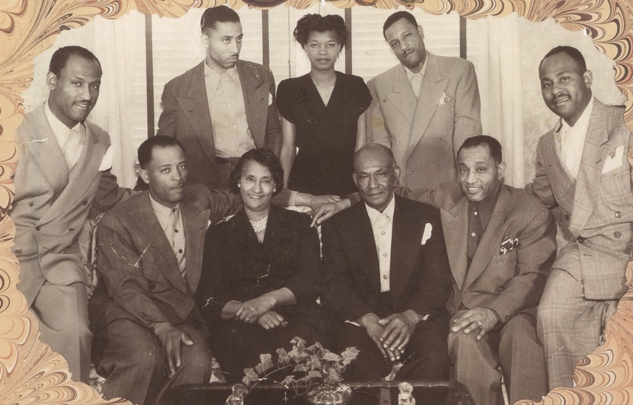 Between the Gate Posts: Wordless Wednesday The Freeman Family