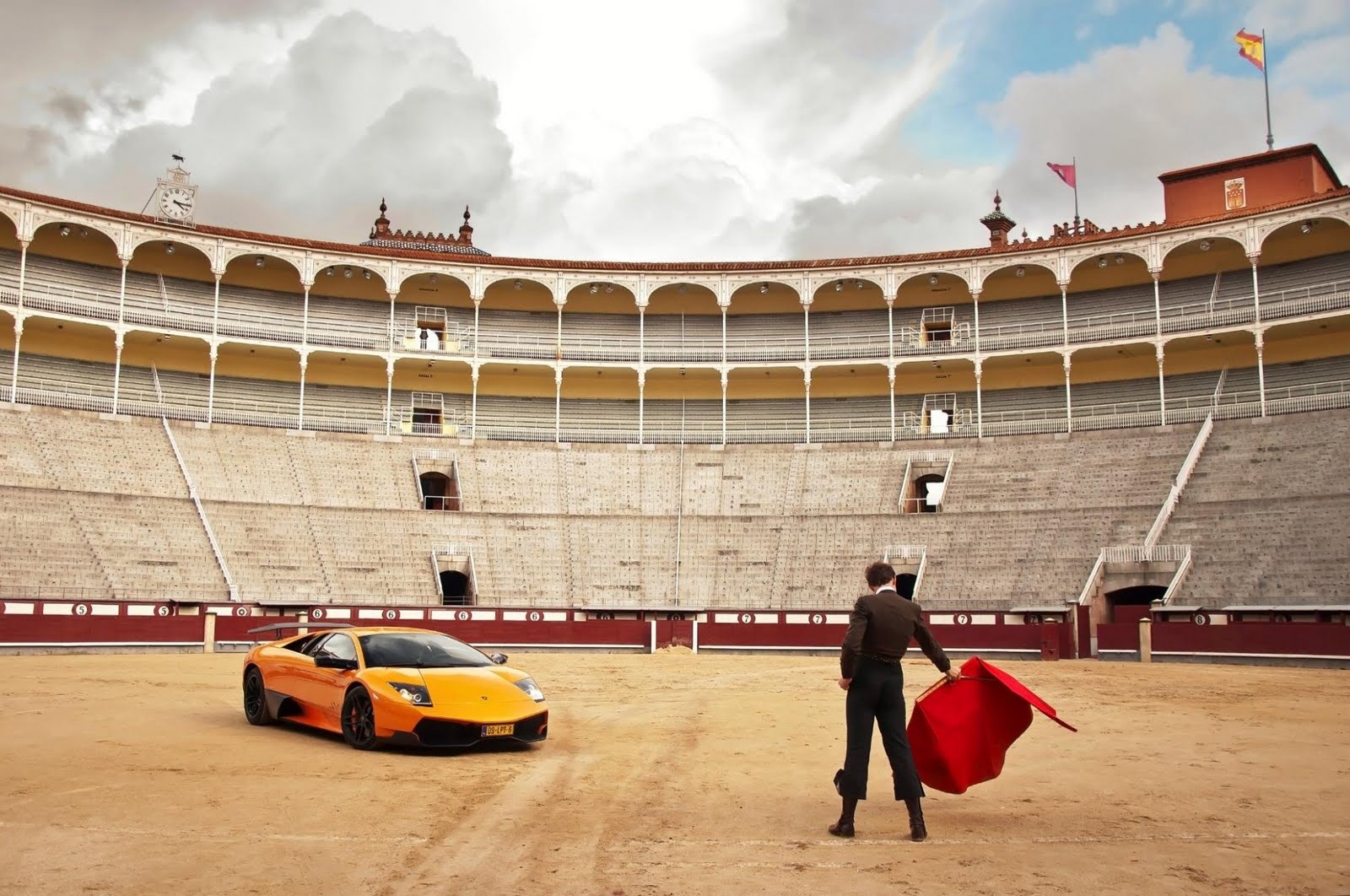 fondo HD el torero de carro