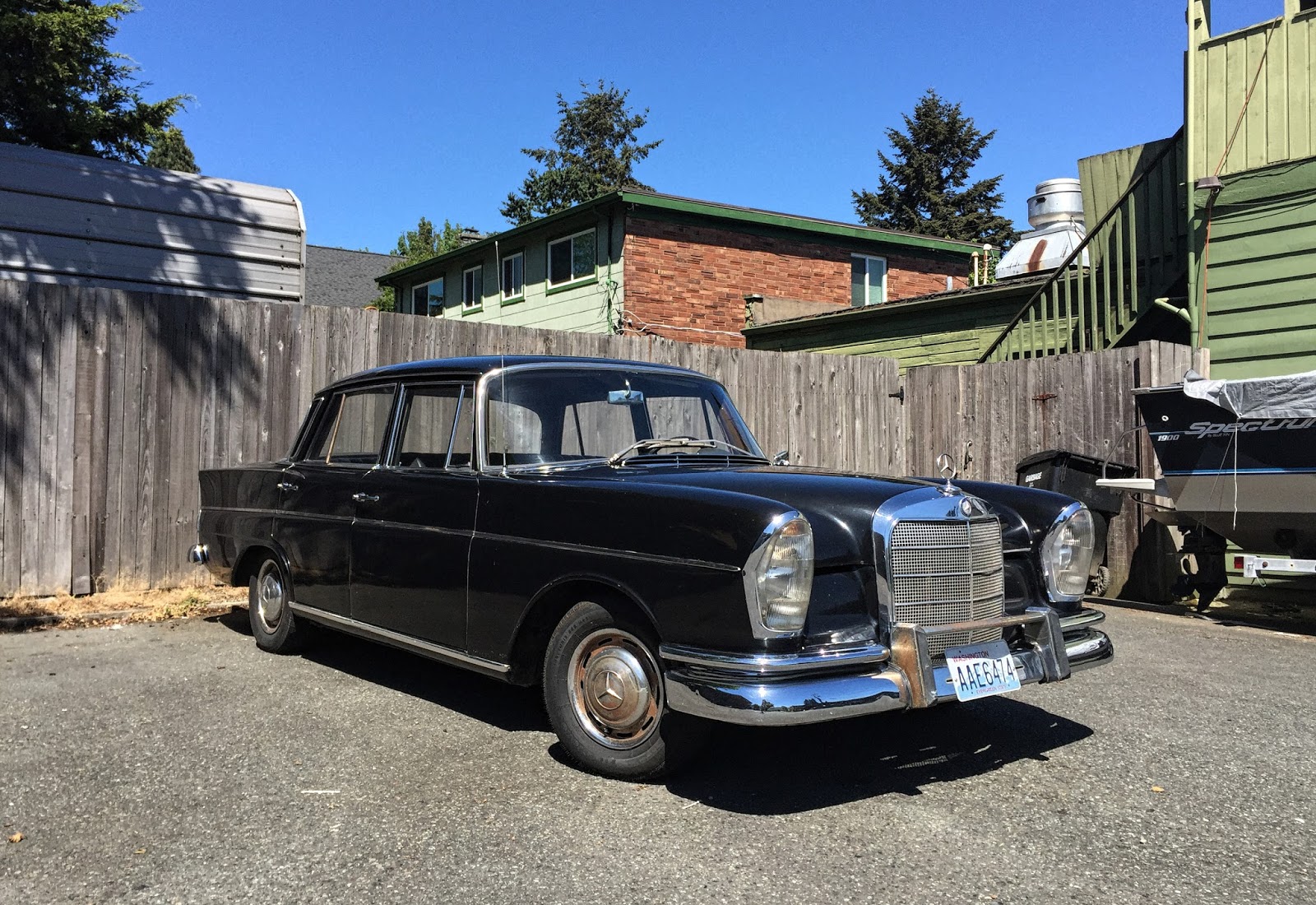 Seattle's Classics: 1963 Mercedes-Benz W111 220