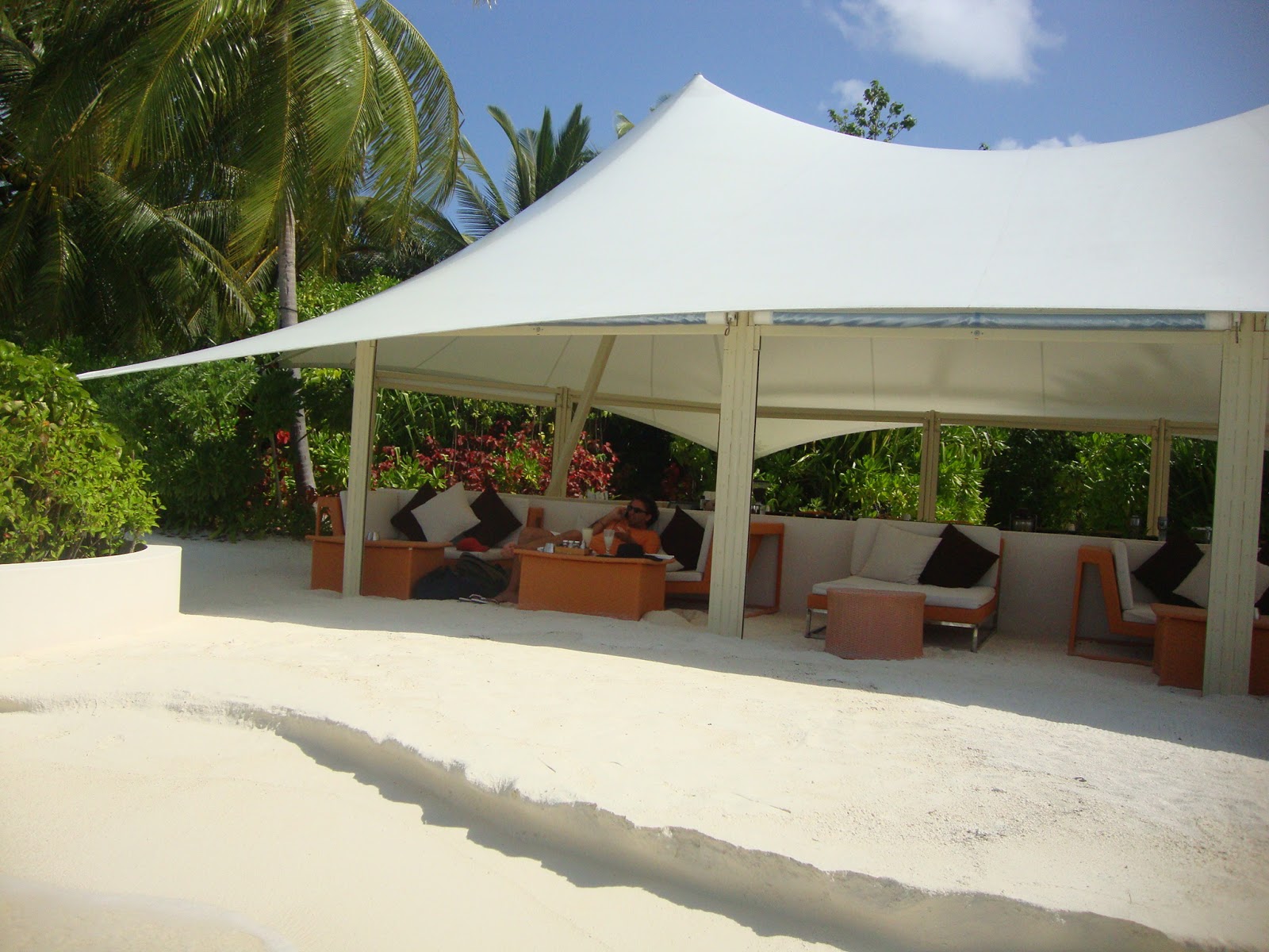 Yollarda Hayat Var...: MALDİVLER BALAYI / 2.Bölüm