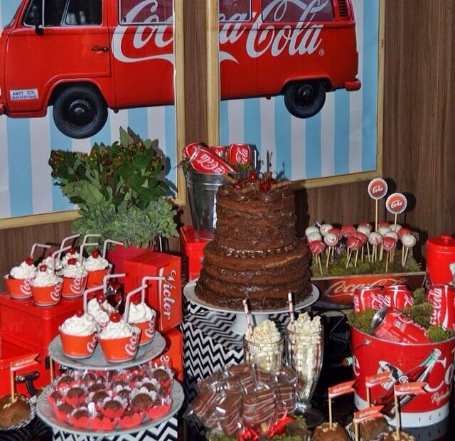 ASSESSORIA EM EVENTOS: TEMA DA FESTA : COCA COLA