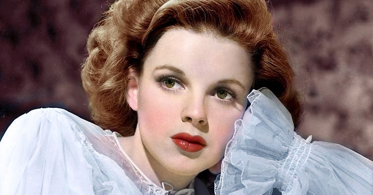 Colors for a Bygone Era: Colorized Judy Garland Photo 1943