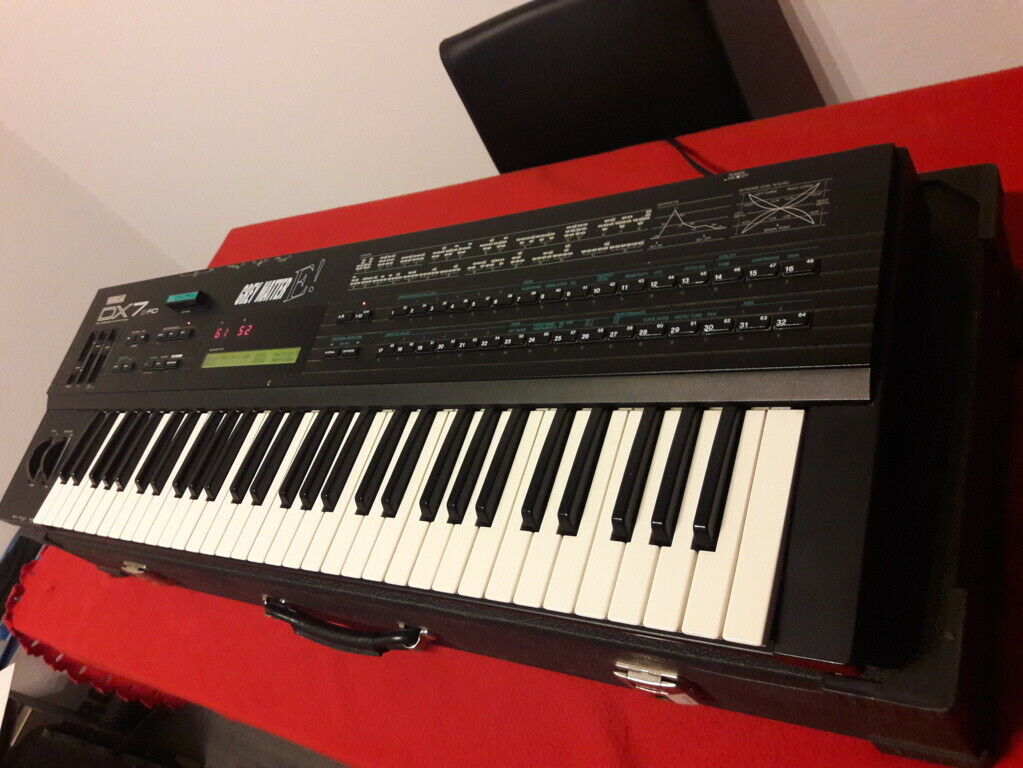 MATRIXSYNTH: YAMAHA DX7 II FD w/ GREY MATTER E! Expansion & YAMAHA ...