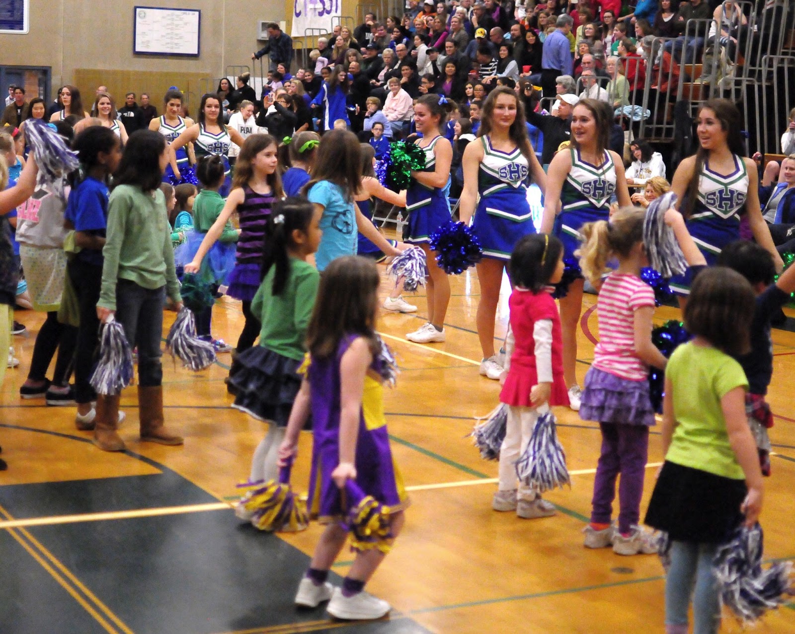 Shoreline Area News: Just like the big girls - mini cheer squad ...