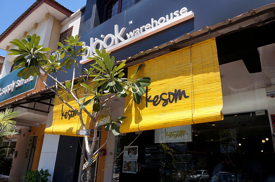 Kesom, Aman Suria. - Theheyheyhey