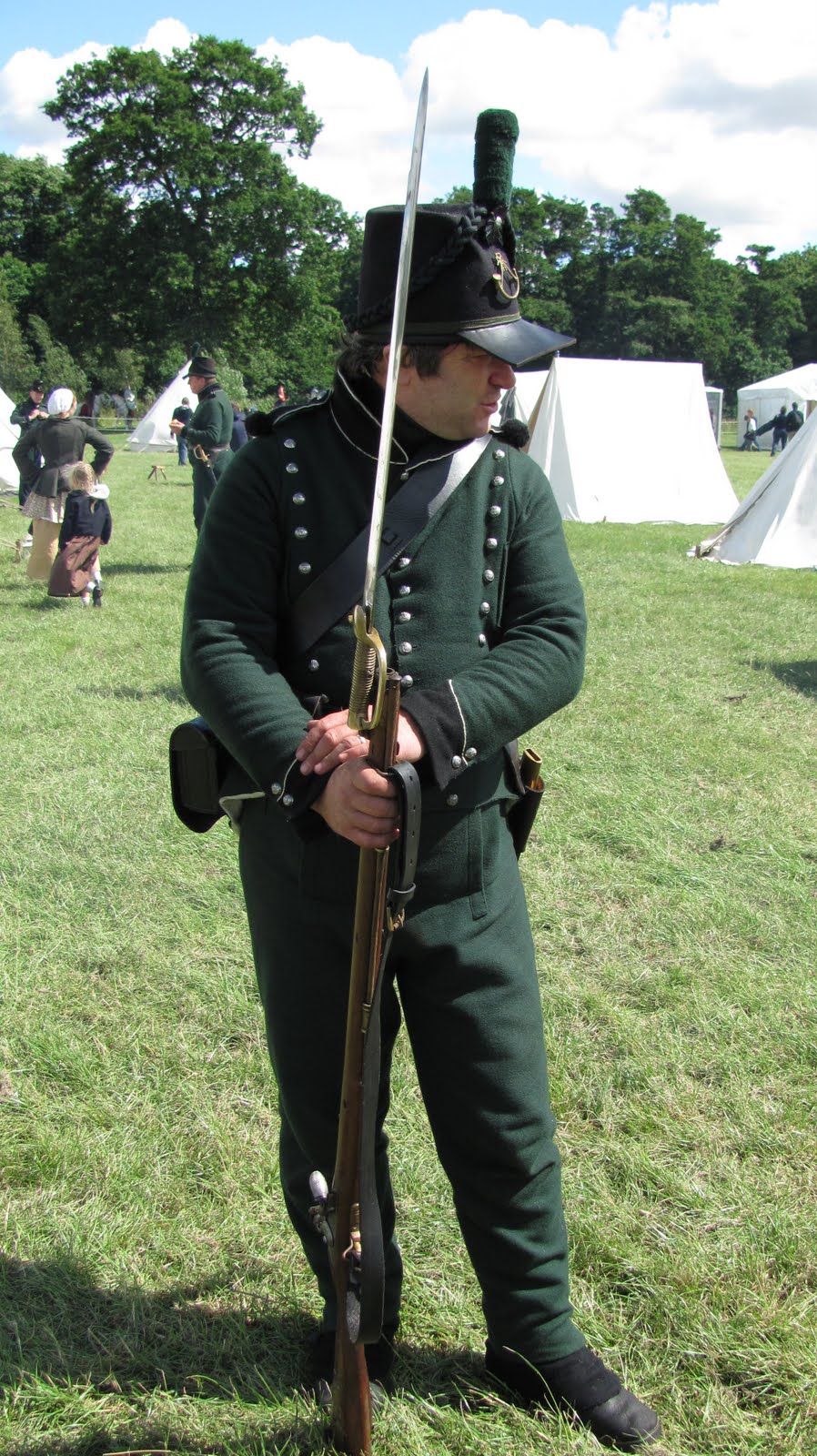 iron mitten: Refererence of painting 162: The 95th Rifles.