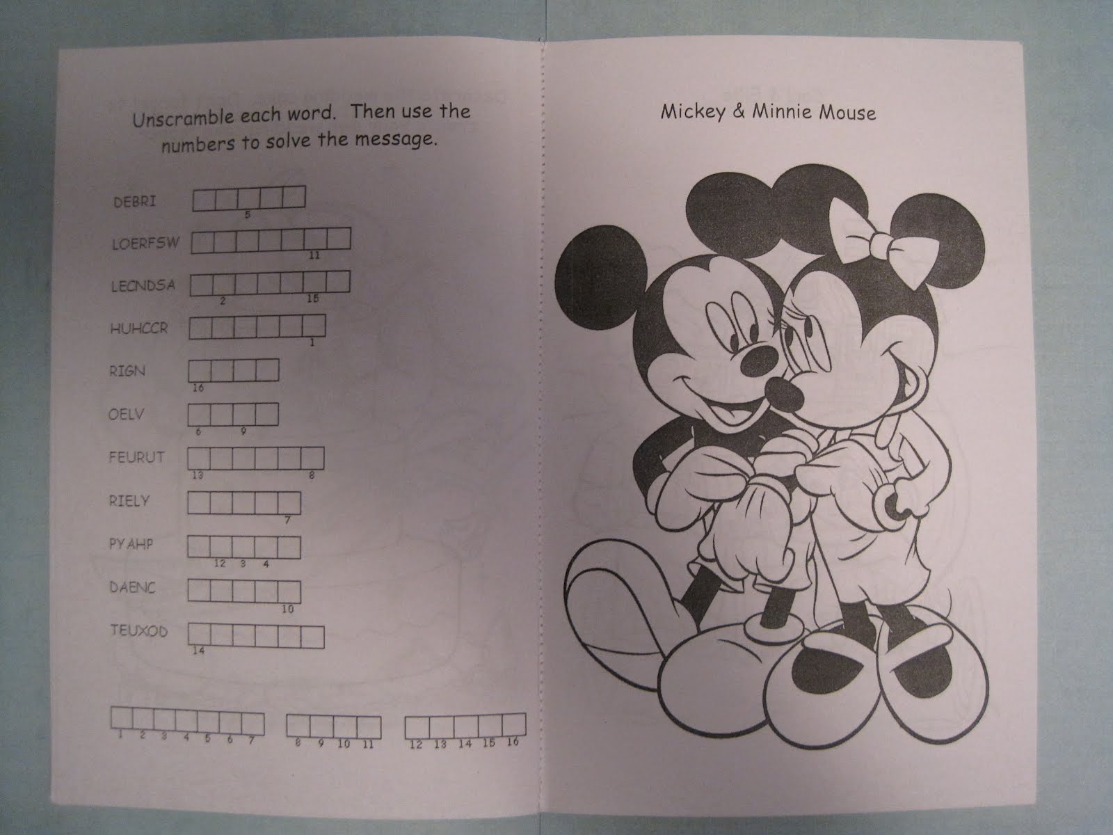 Crafts and Crap: Wedding DIY-Kid's Activity Book