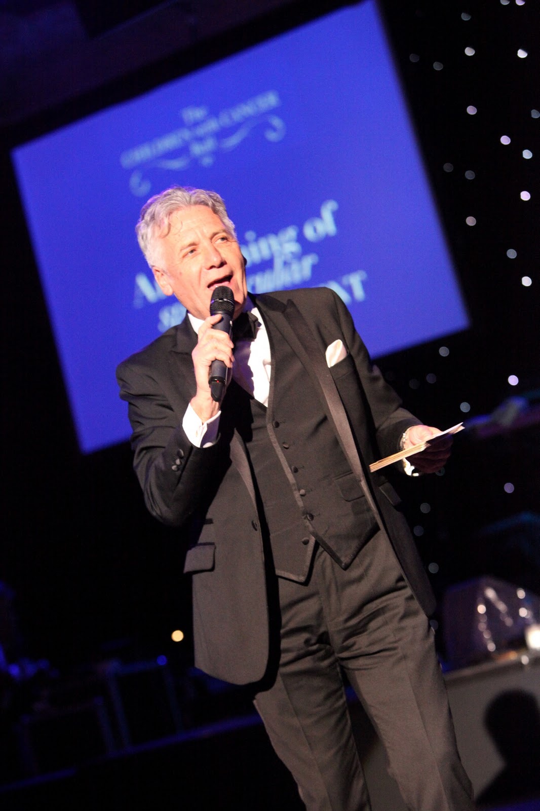 JEFF BANKS NEWS: JEFF BANKS HOSTS CHARITY AUCTION AT CHILDREN WITH ...