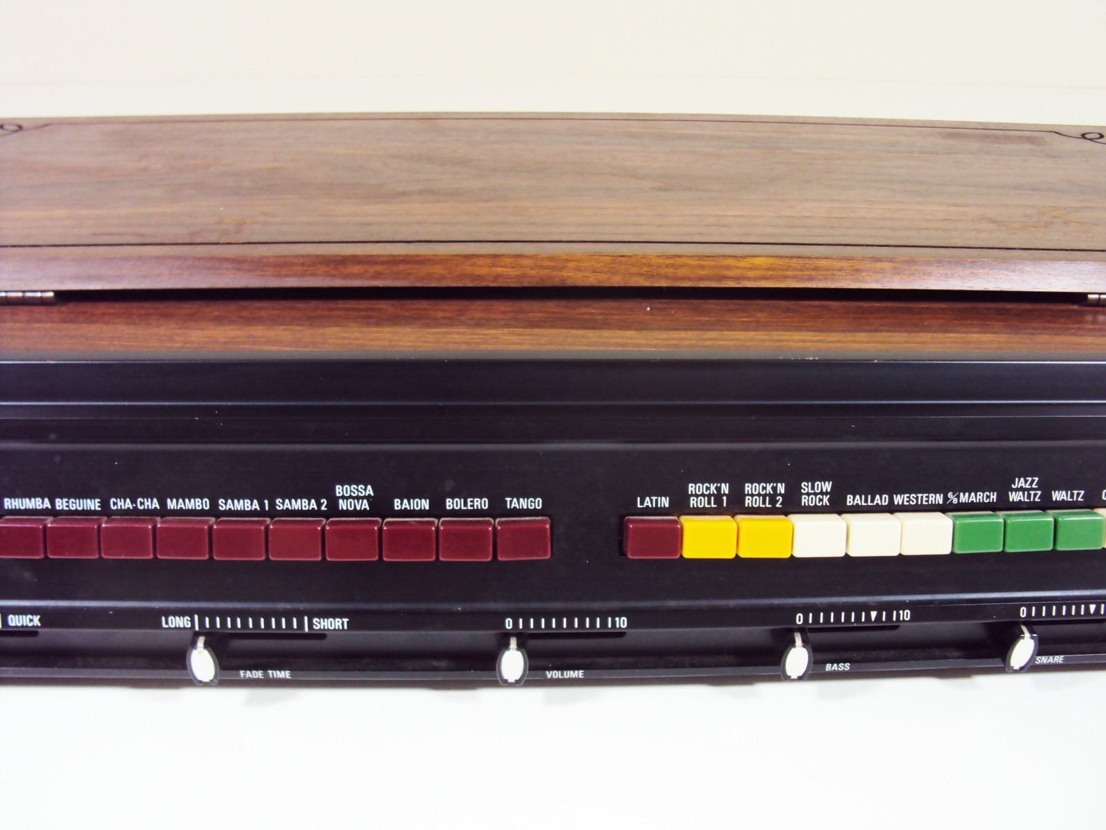 MATRIXSYNTH: 1972 Roland TR-77 Vintage Analog Drum Machine SN 509808