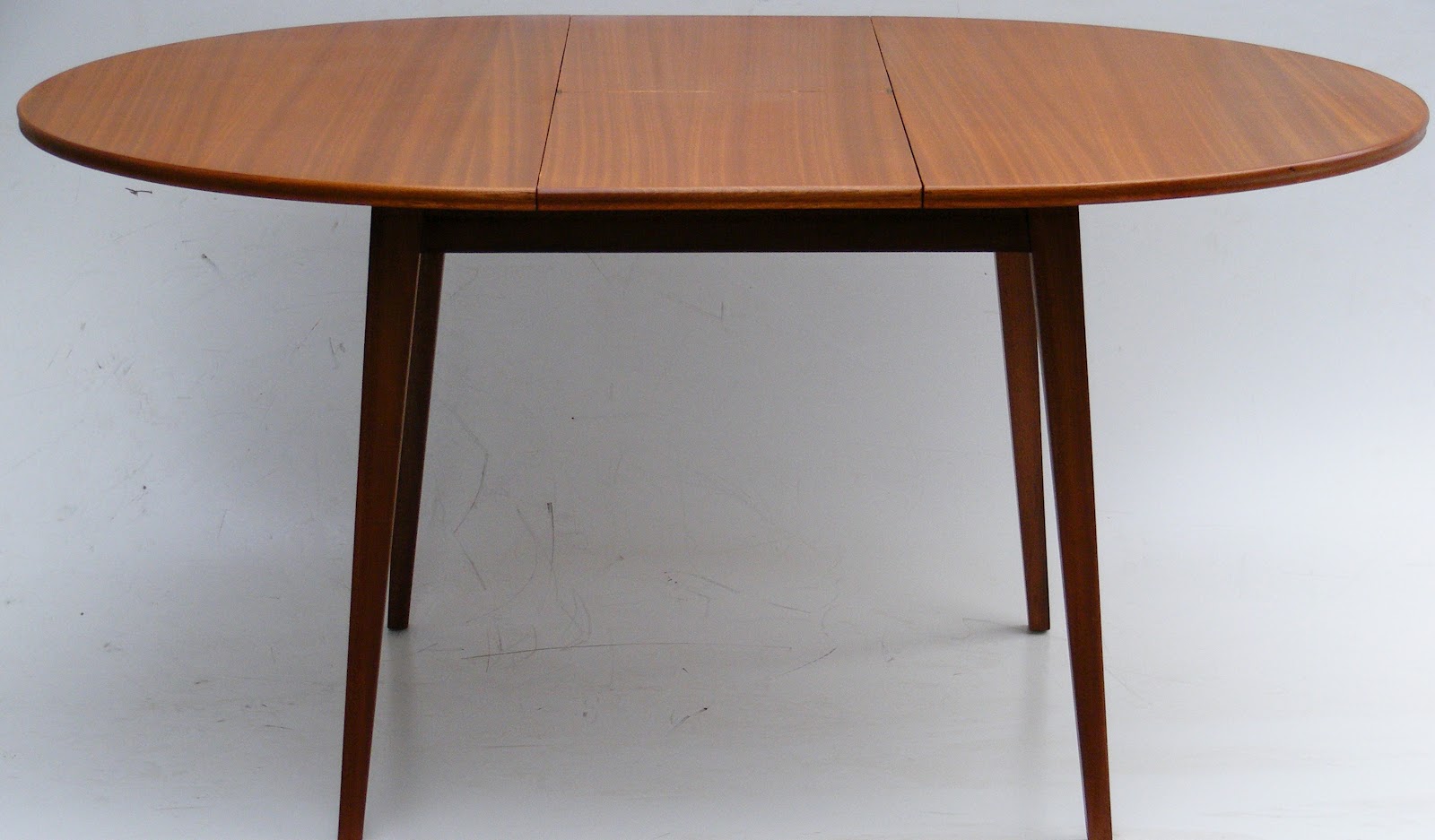 VAMP FURNITURE: new vintage furniture stock at Vamp...