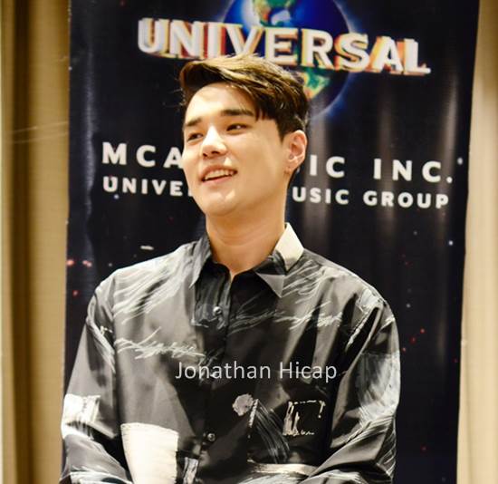 Korea Observer: DEAN embarks on singing career