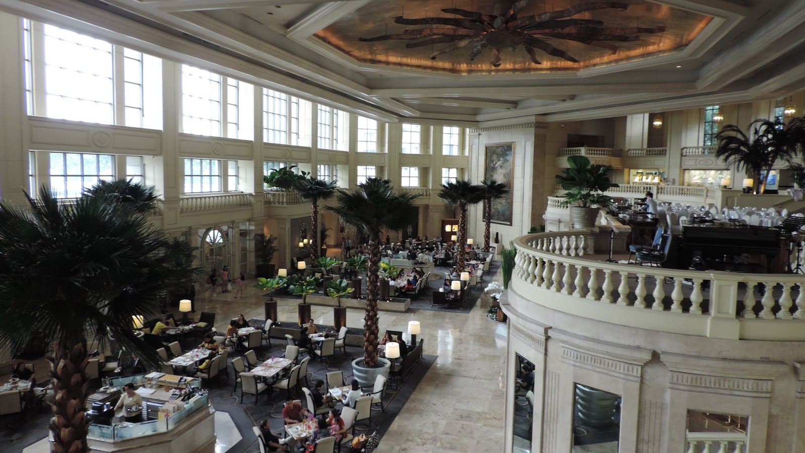 Review: The Peninsula Manila