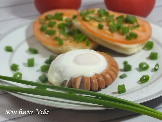 Jajko sadzone w parówce czyli pomysł na fajne śniadanie | Kuchnia Viki