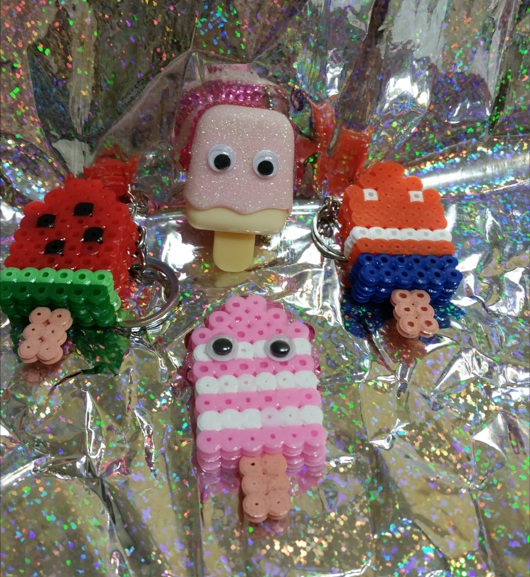 Sofía y los Hama Beads: Buzz Light Year y sus amiguitos los heladitos