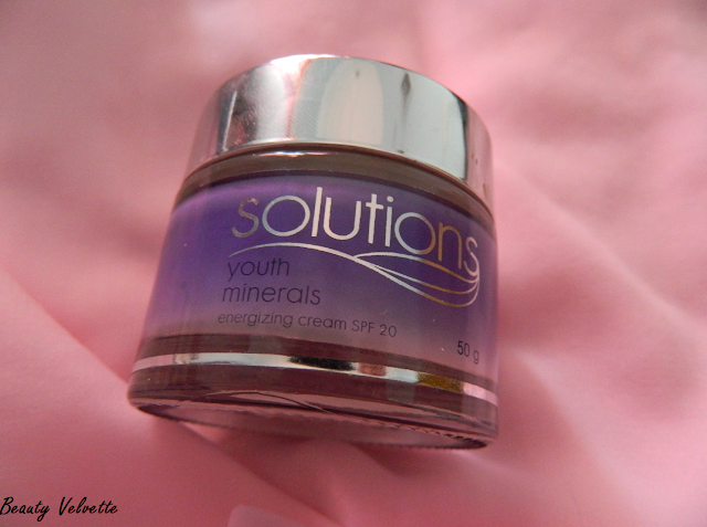 Beauty Velvette: Reviewed : Avon Solutions Youth Minerals Energising ...