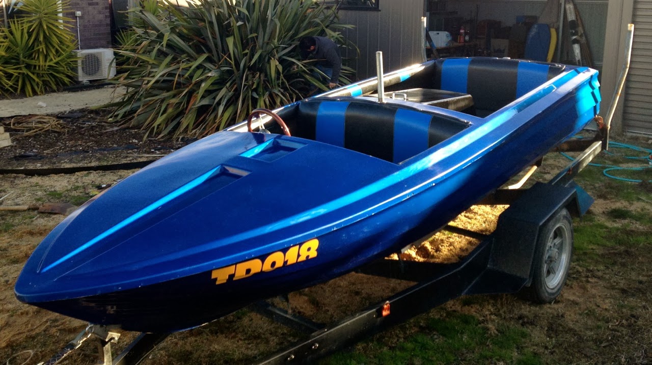 AUSSIE SKIBOATS: MAGIC MERLIN MIRAGE