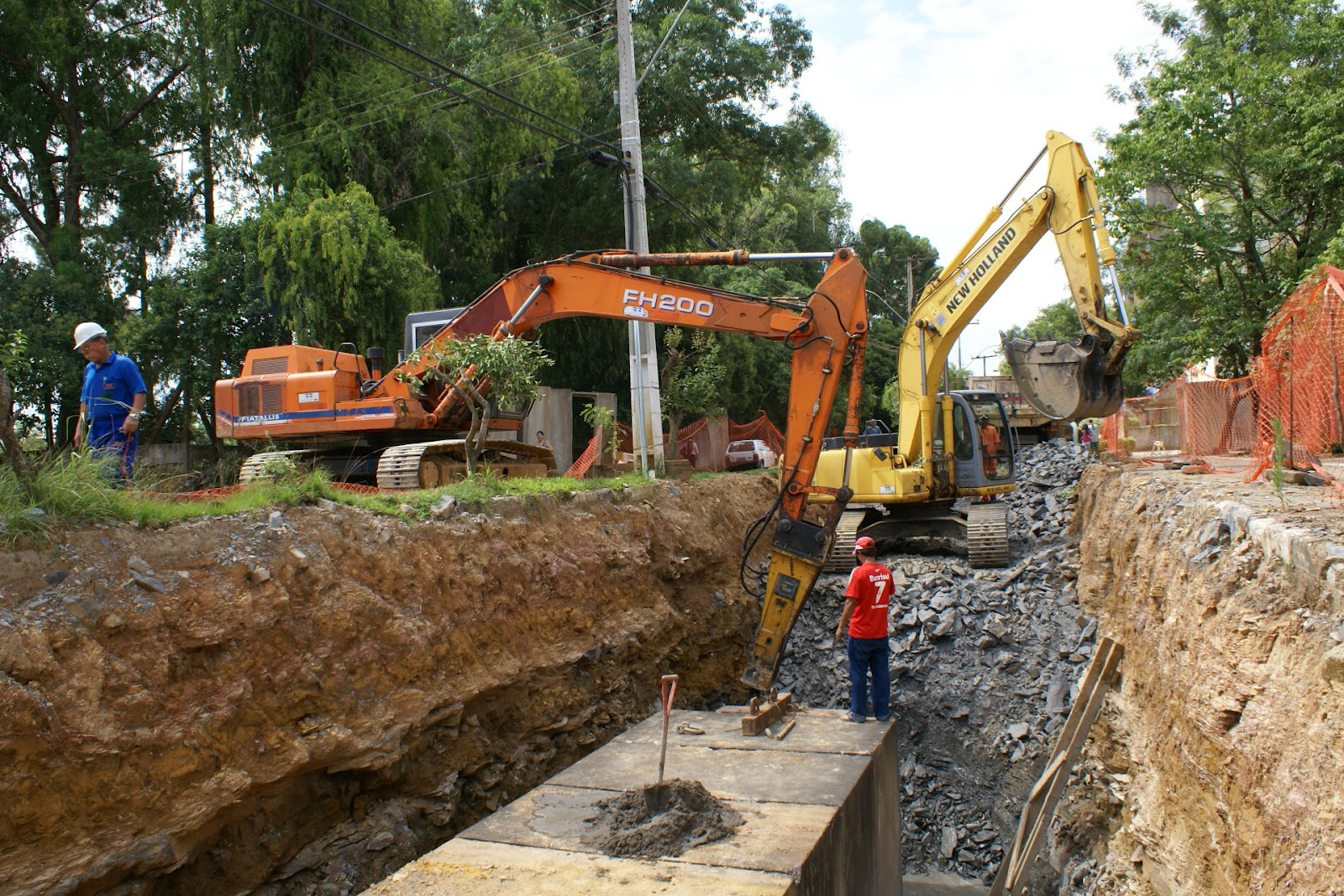 Cachoeirinha Comunica: Fotos de etapas das obras do Conduto Forçado na ...
