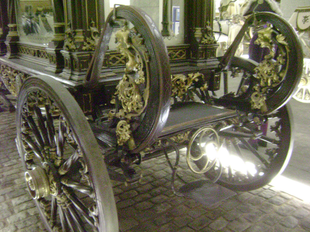 loveisspeed.......: Funeral cars ......