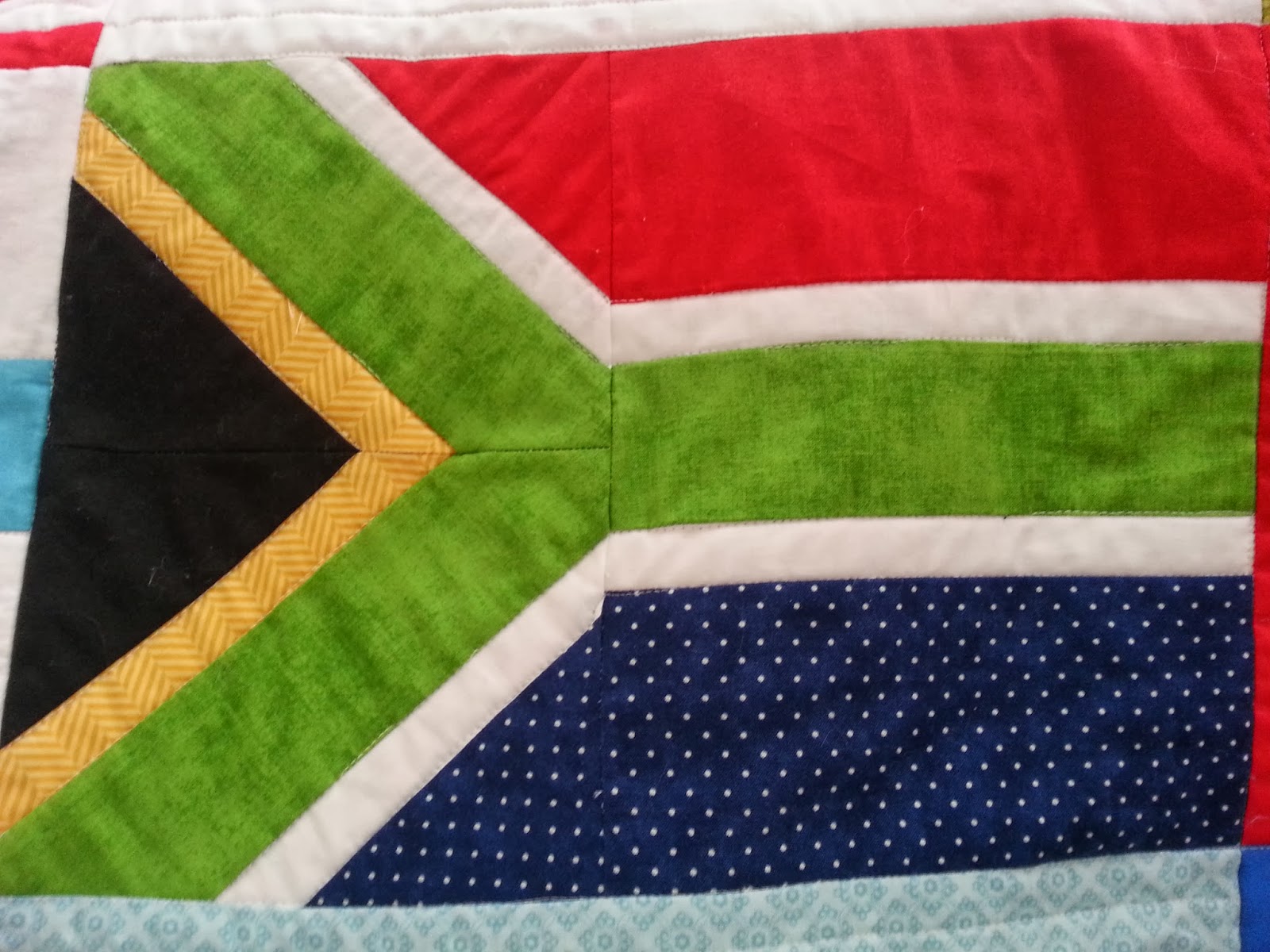 The Little Fabric Blog: Olympic Flag Quilt + Tutorial!