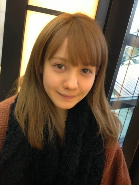 Star: 트린들 레이나(トリンドル 玲奈, Triendl Reina)