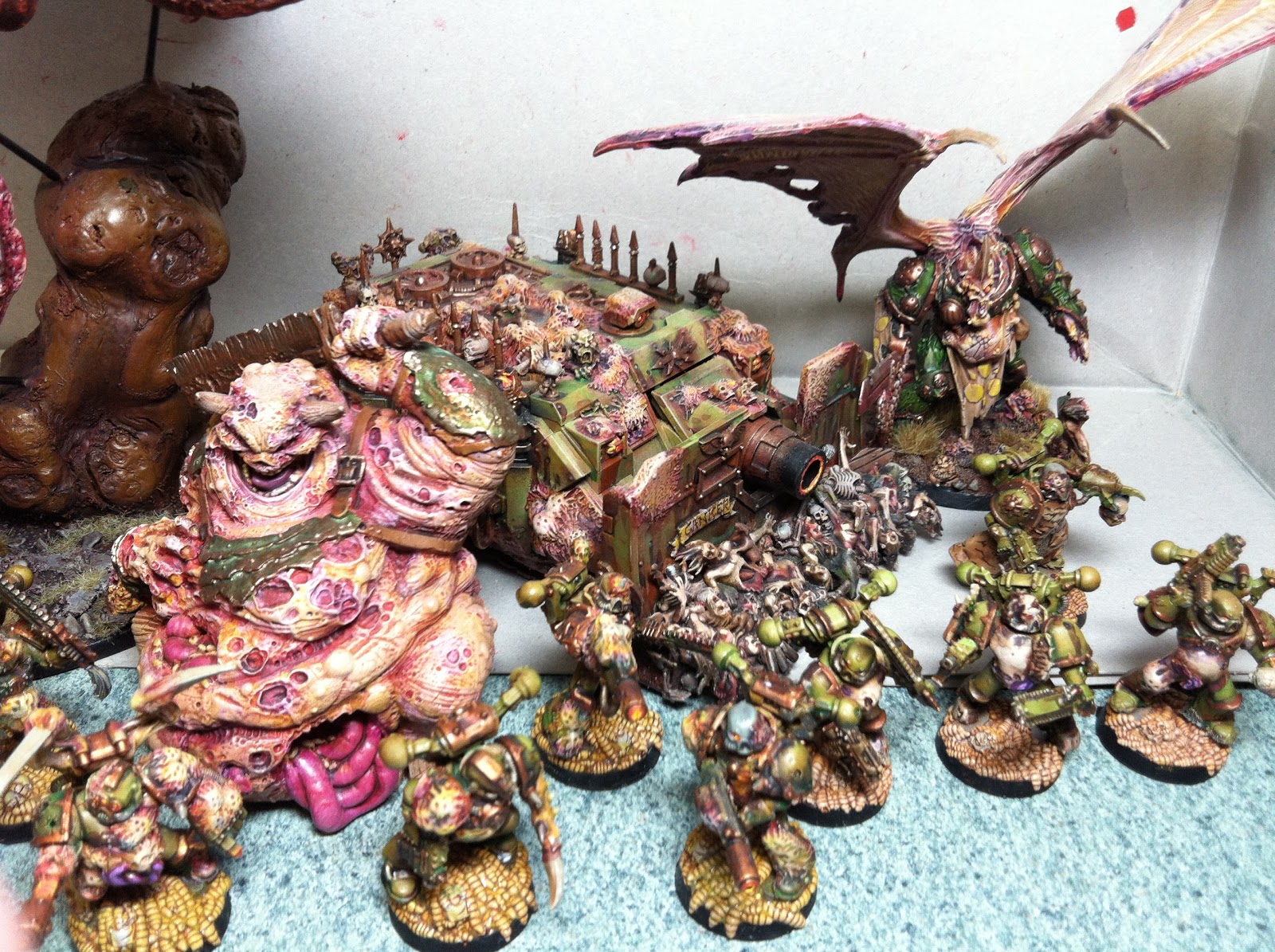 Dark Future Games: Nurgle Hell Worm Painted for the Tables!