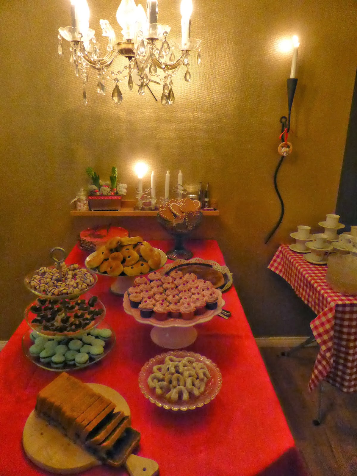 JoY tillsammans: Jul I Vårt Hus Med AdventsFika....