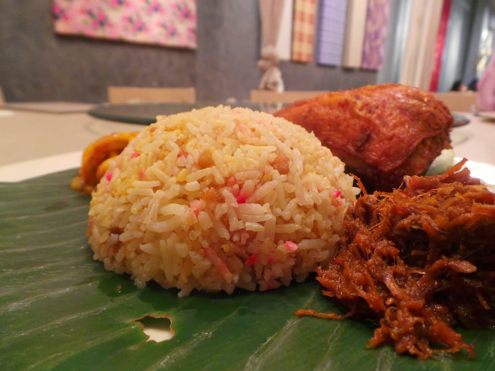 Lynn Shane: Madam Kwan's Nasi Bojari - Malaysian Food at it's Best
