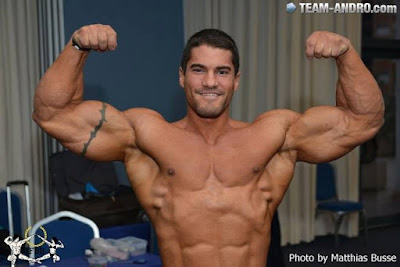 the beauty of male muscle: Carlos