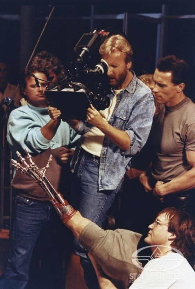 35 Amazing Behind the Scenes Photos From the Making of “Terminator 2 ...
