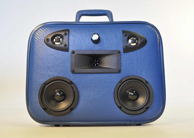 If It's Hip, It's Here (Archives): loudspeakers