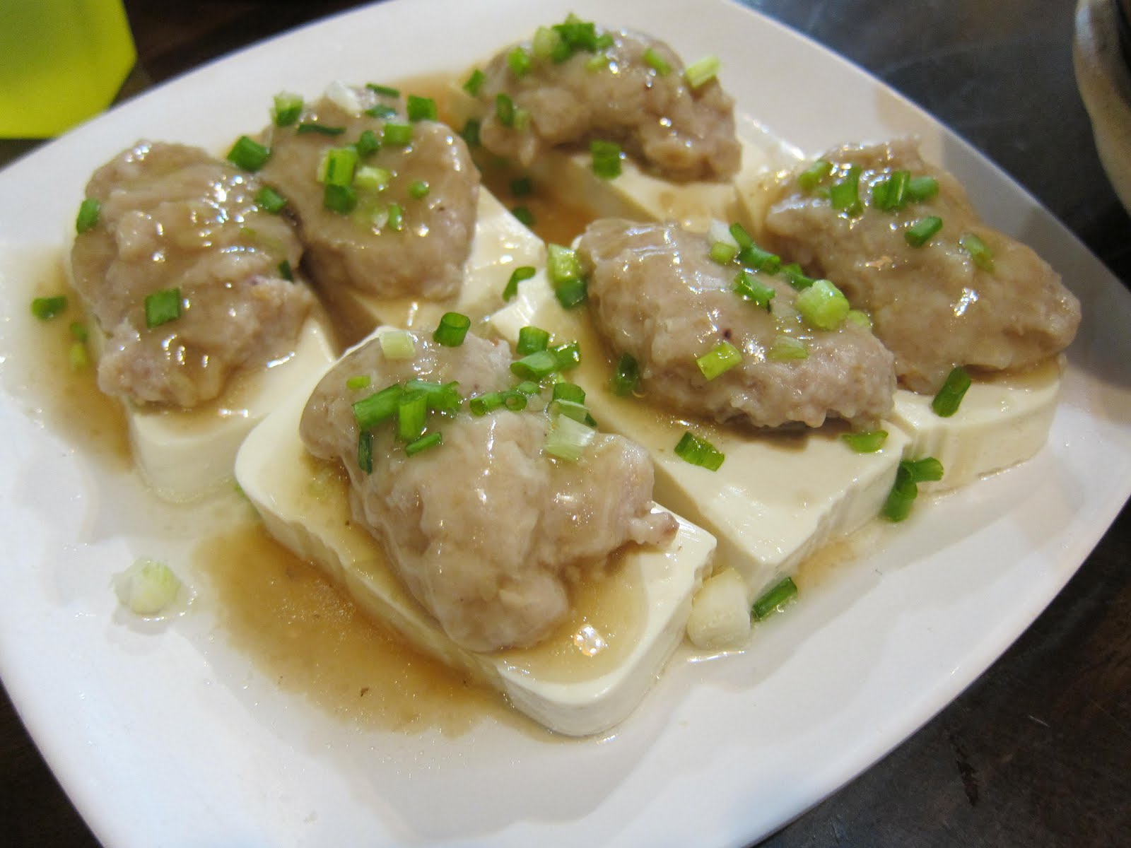 Sharon's World: Ipoh Salt-Baked Chicken @ Kuchai Lama